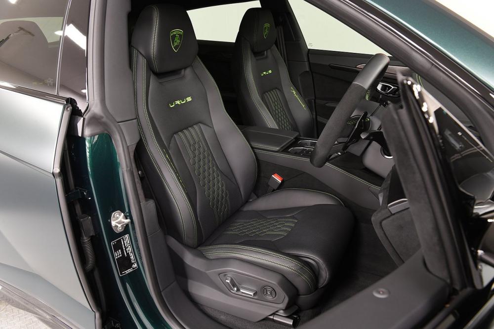 Lamborghini Urus V8 BiTurbo ULEZ - Supercar Trader | New & Used ...